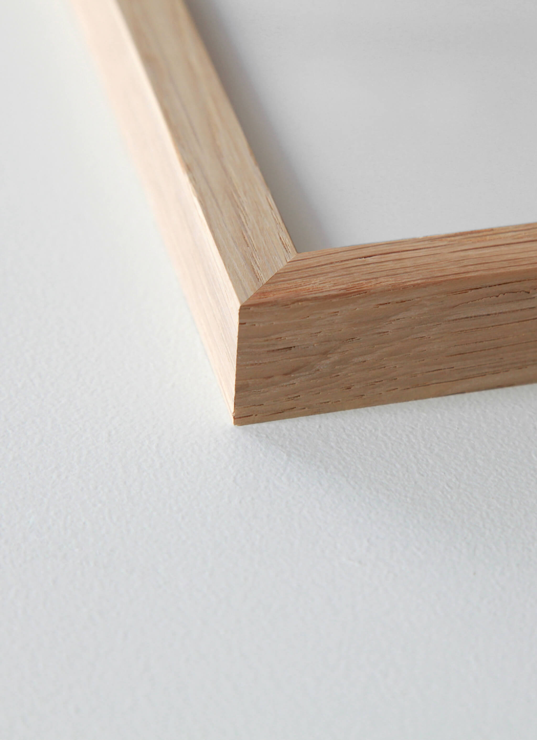 Kunskapstavlan® Classic Oak Frame - Elegant Wooden Frame for Your ...